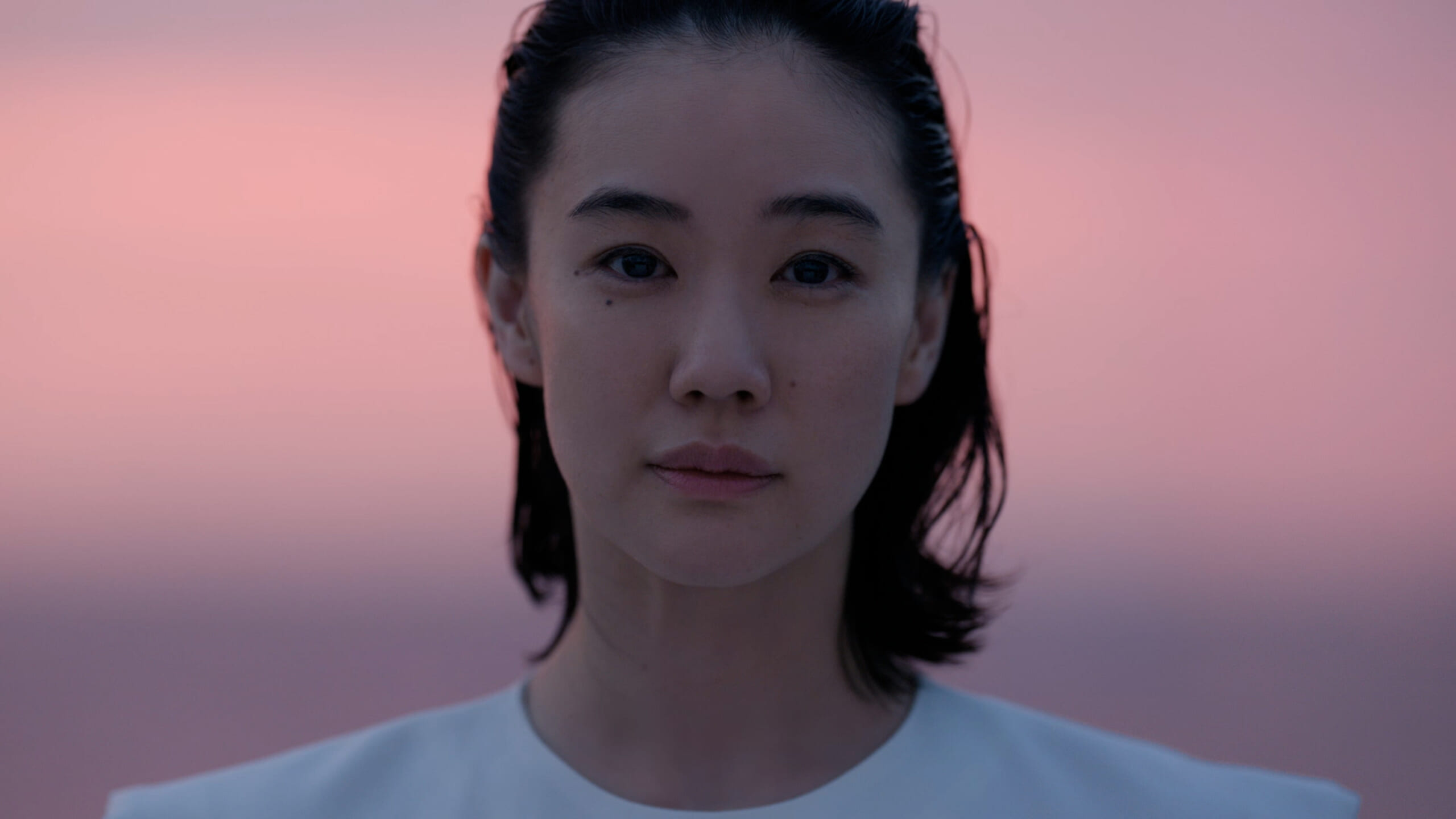 日経電子版CM 2025初割キャンペーン「自分の世界」篇／杉咲花 - Work - TYO